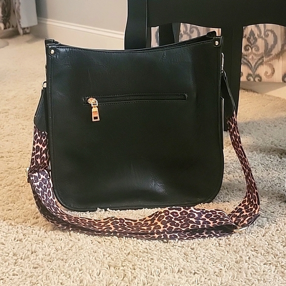 Jen&Co. | Bags | Jen Co Vegan Leather Purse | Poshmark